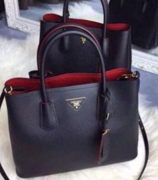 Prada torba