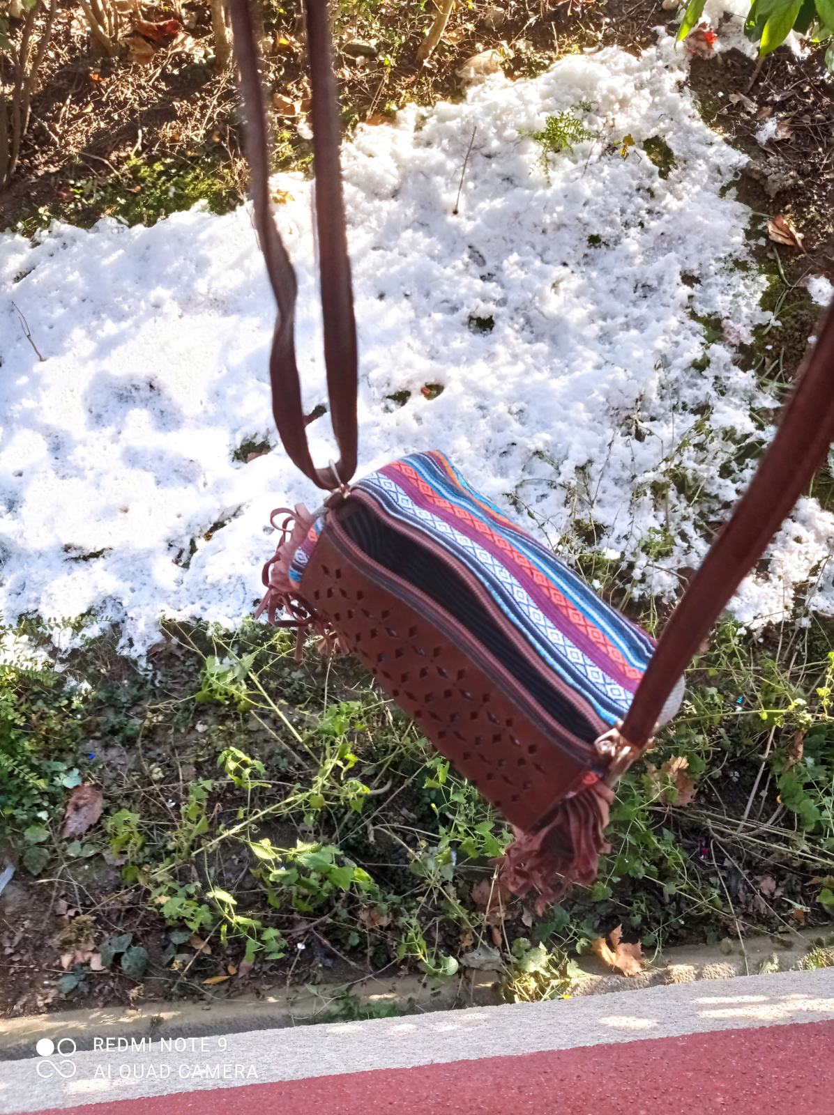 TORBICA s resama, rojte-Novo