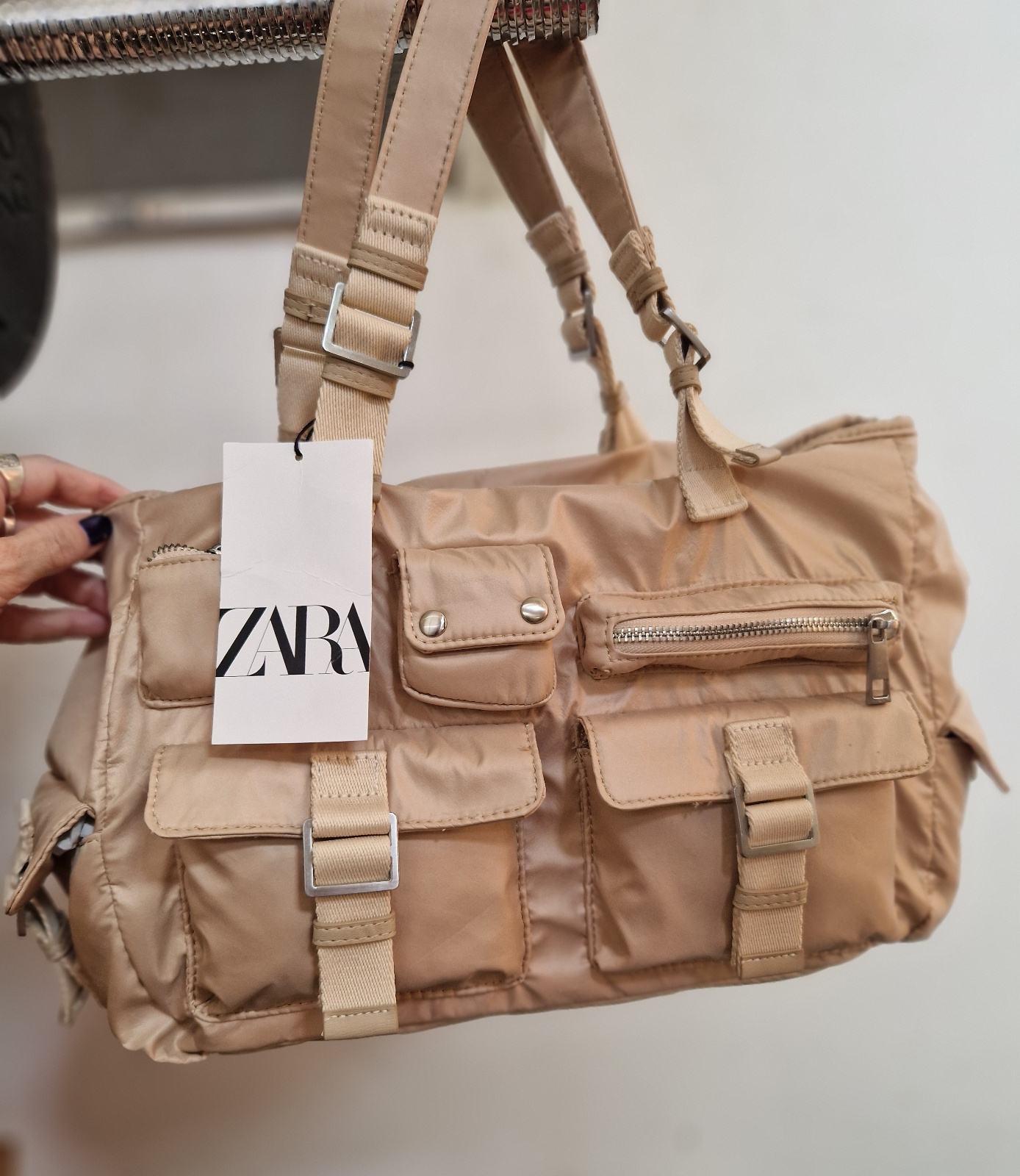 Ženska funkcionalna torba Zara