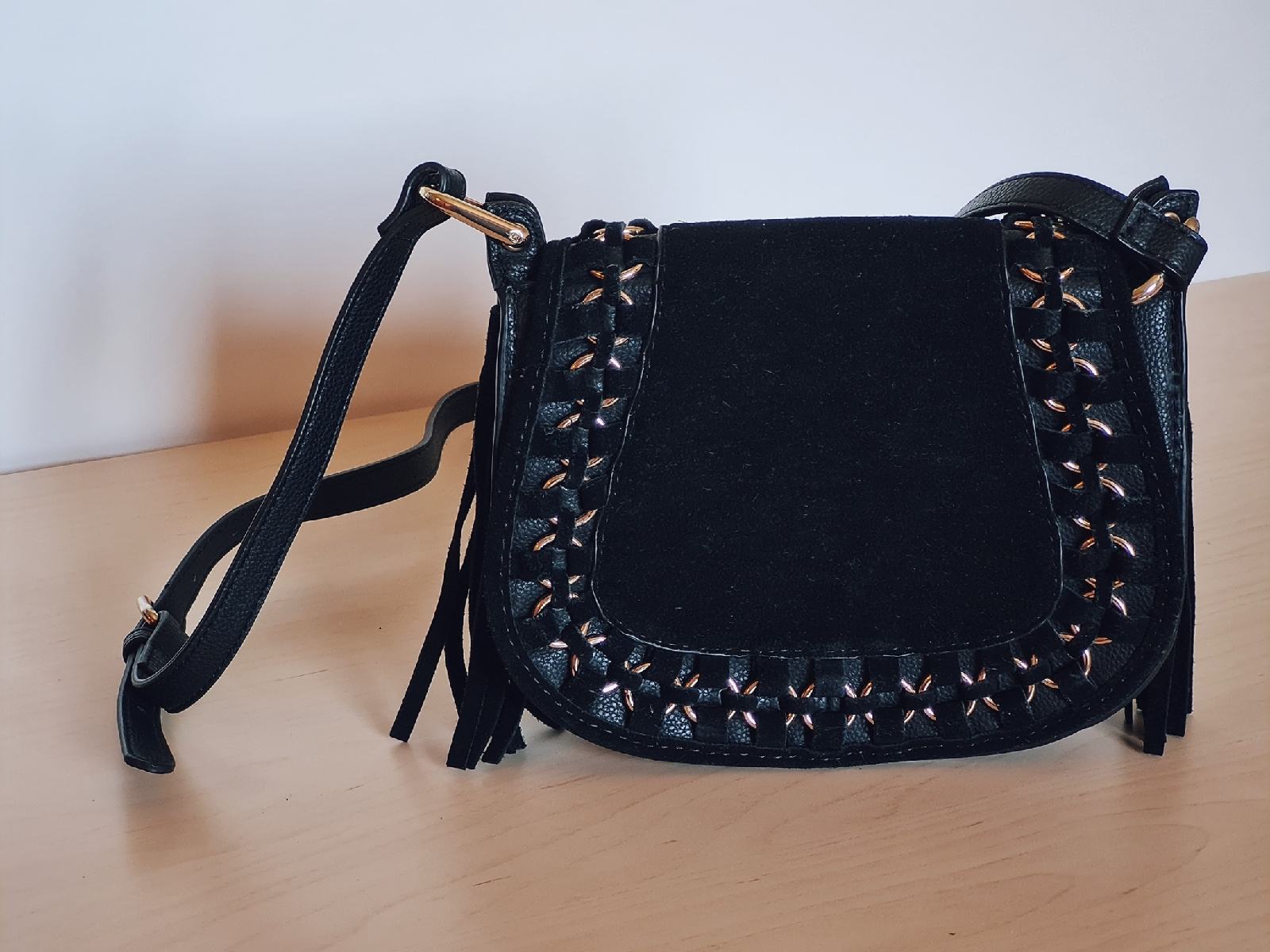 Ženska torbica Mango