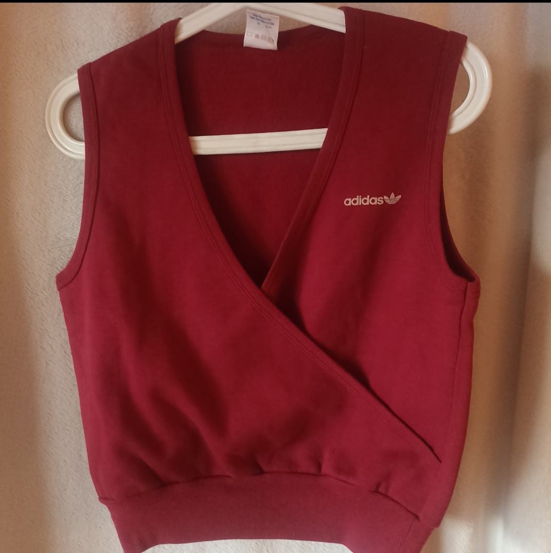 ORIGINAL ADIDAS 36 S PULOVER PRSLUK BEZ RUKAVA DŽEMPER TOP V IZREZ