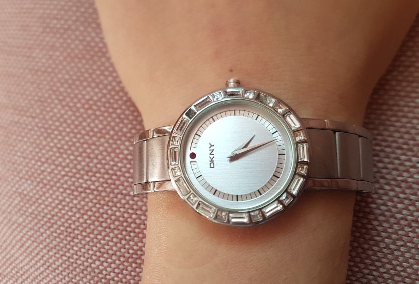 DKNY (Donna Karran New York) zenski sat