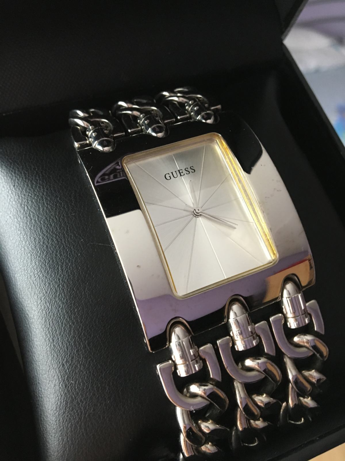 Guess sat original