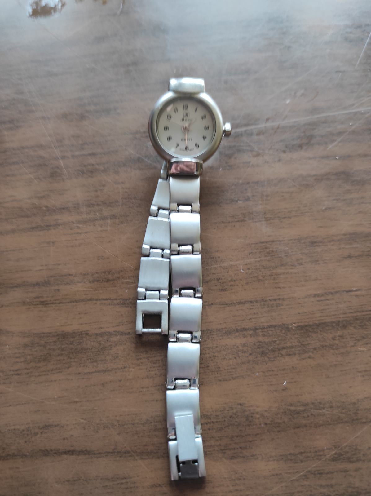 ZENSKI RUCNI SAT- MILANO