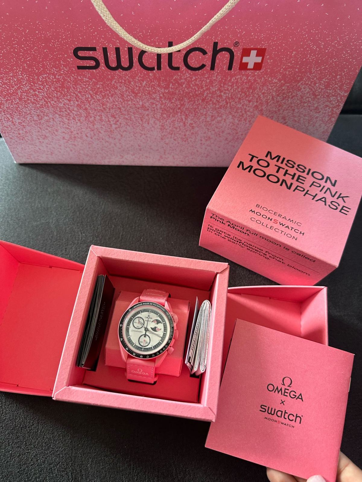 Omega X Swatch misson to the pink MOONPHASE