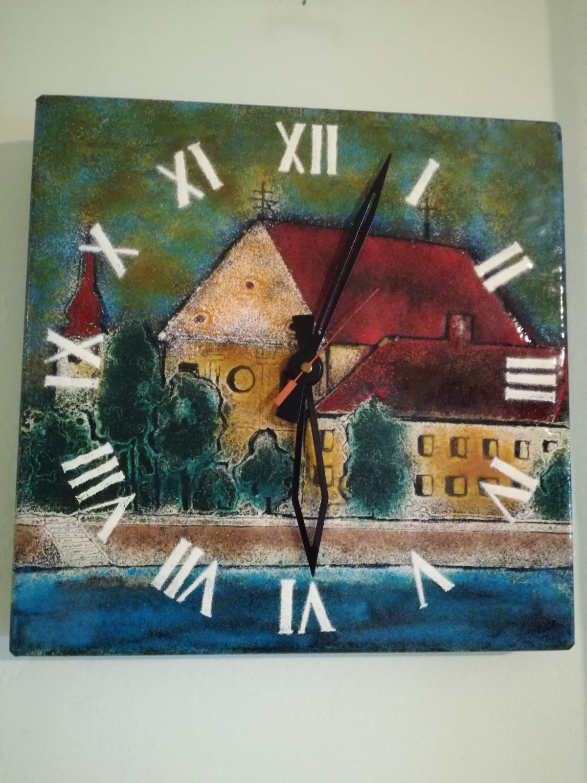 ZIDNI SAT - DEKOR ZAGREB