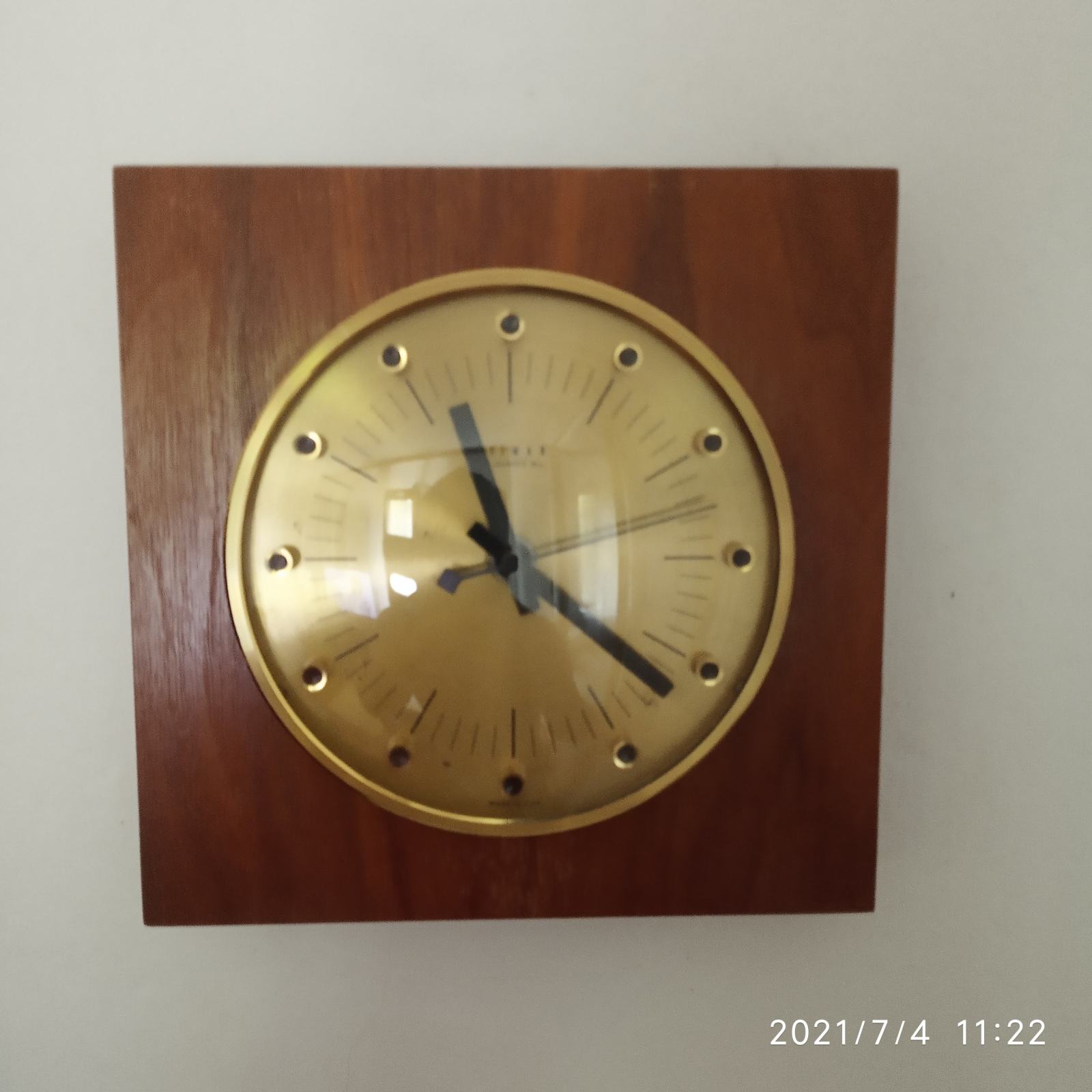 Zidni sat Weimar Quartz