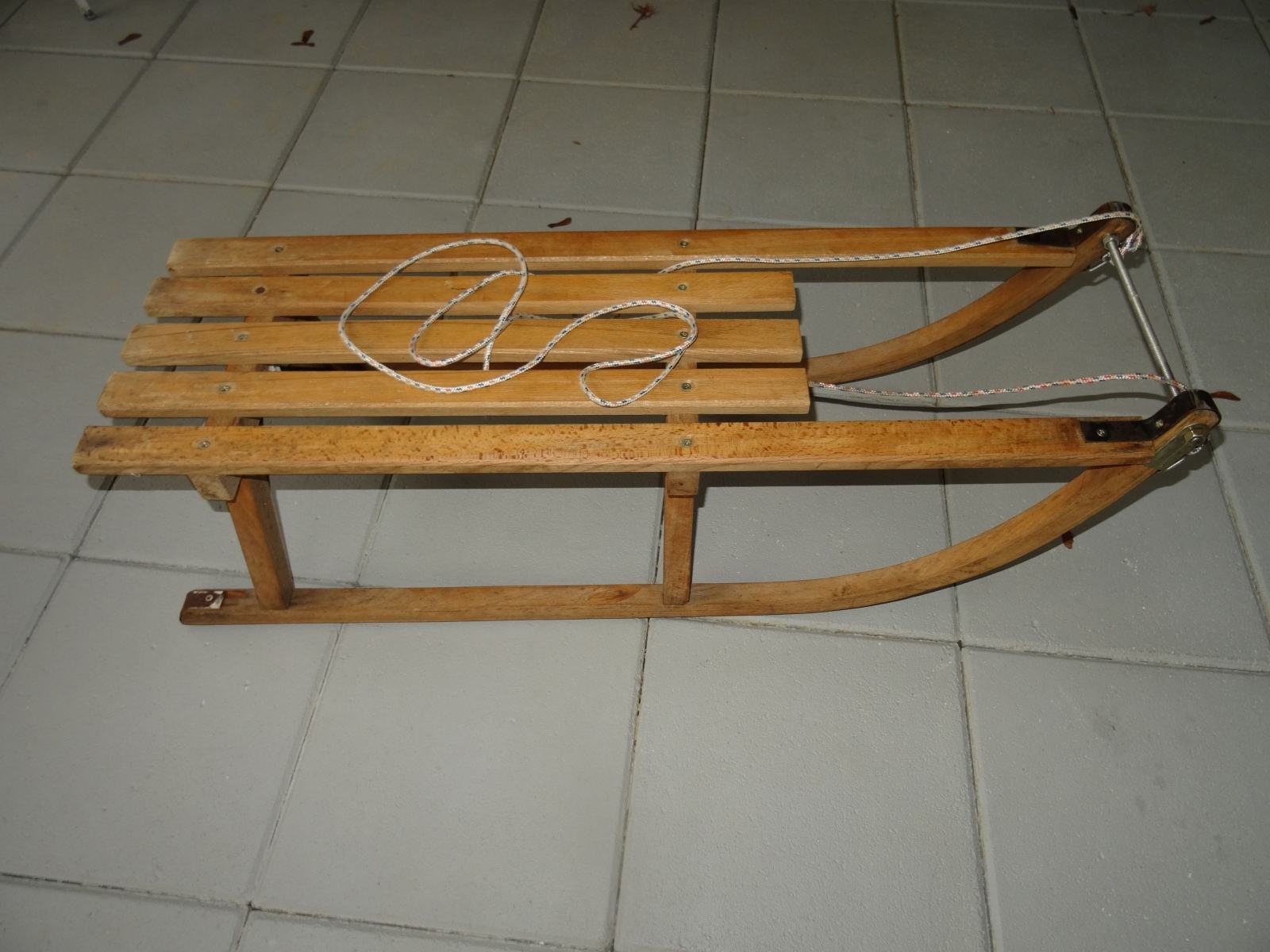 Sanjke, saonice drvene, saone