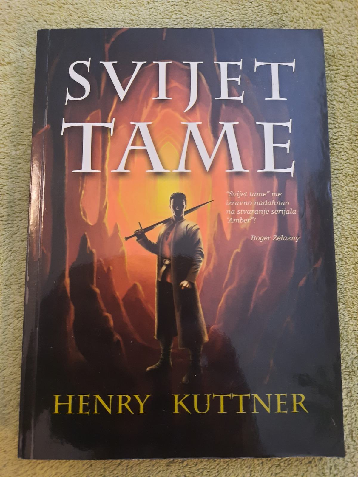 Henry Kuttner : SVIJET TAME
