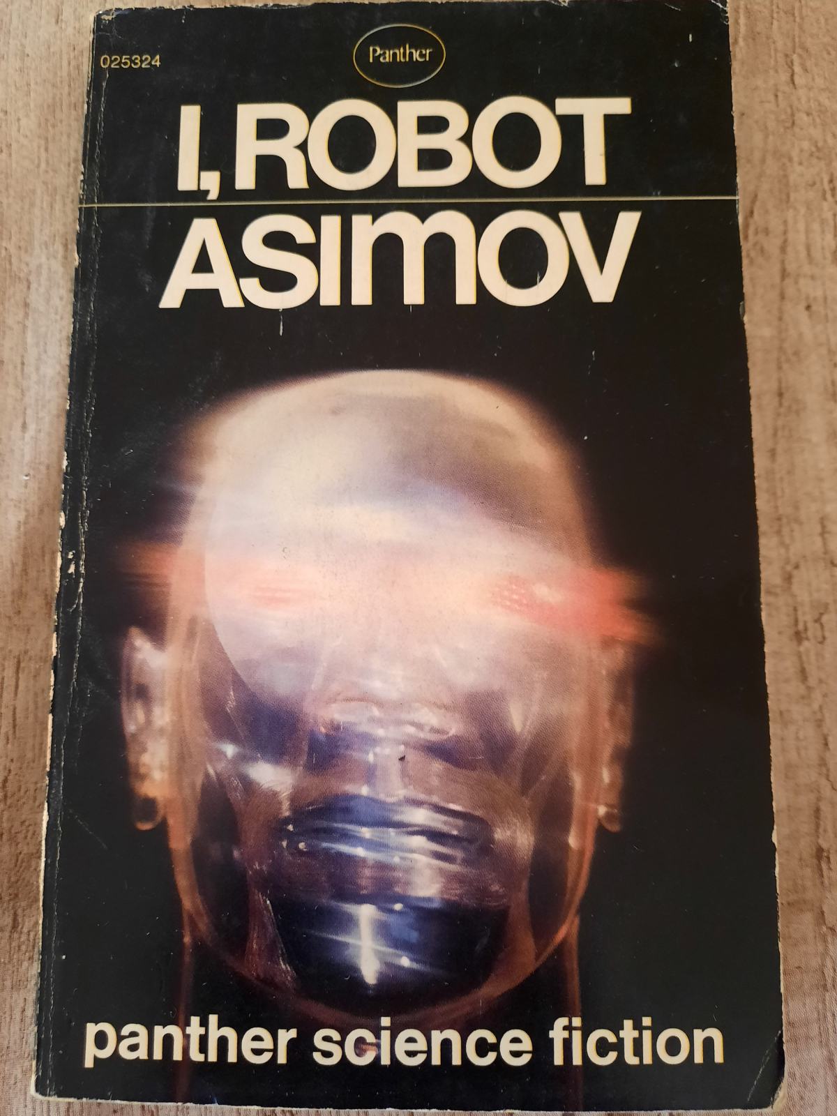 Isaac Asimov I, ROBOT
