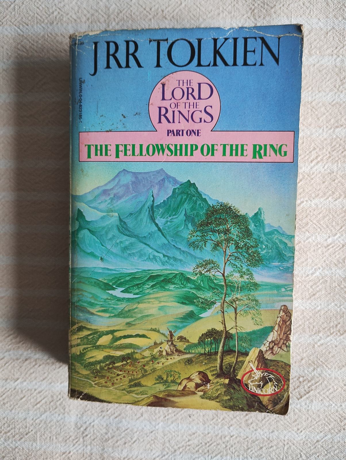 JRR TOLKIEN THE FELLOSHIP OF THE RING LORD OF THE RINGS PART ONE
