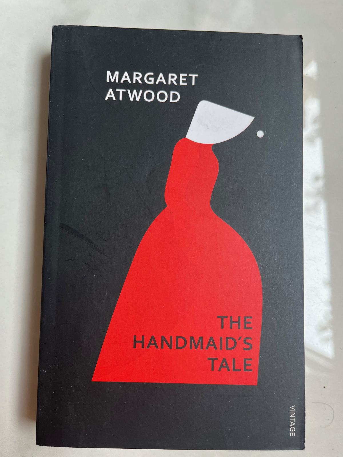 MARGARET ATWOOD, The Handmaids Tale