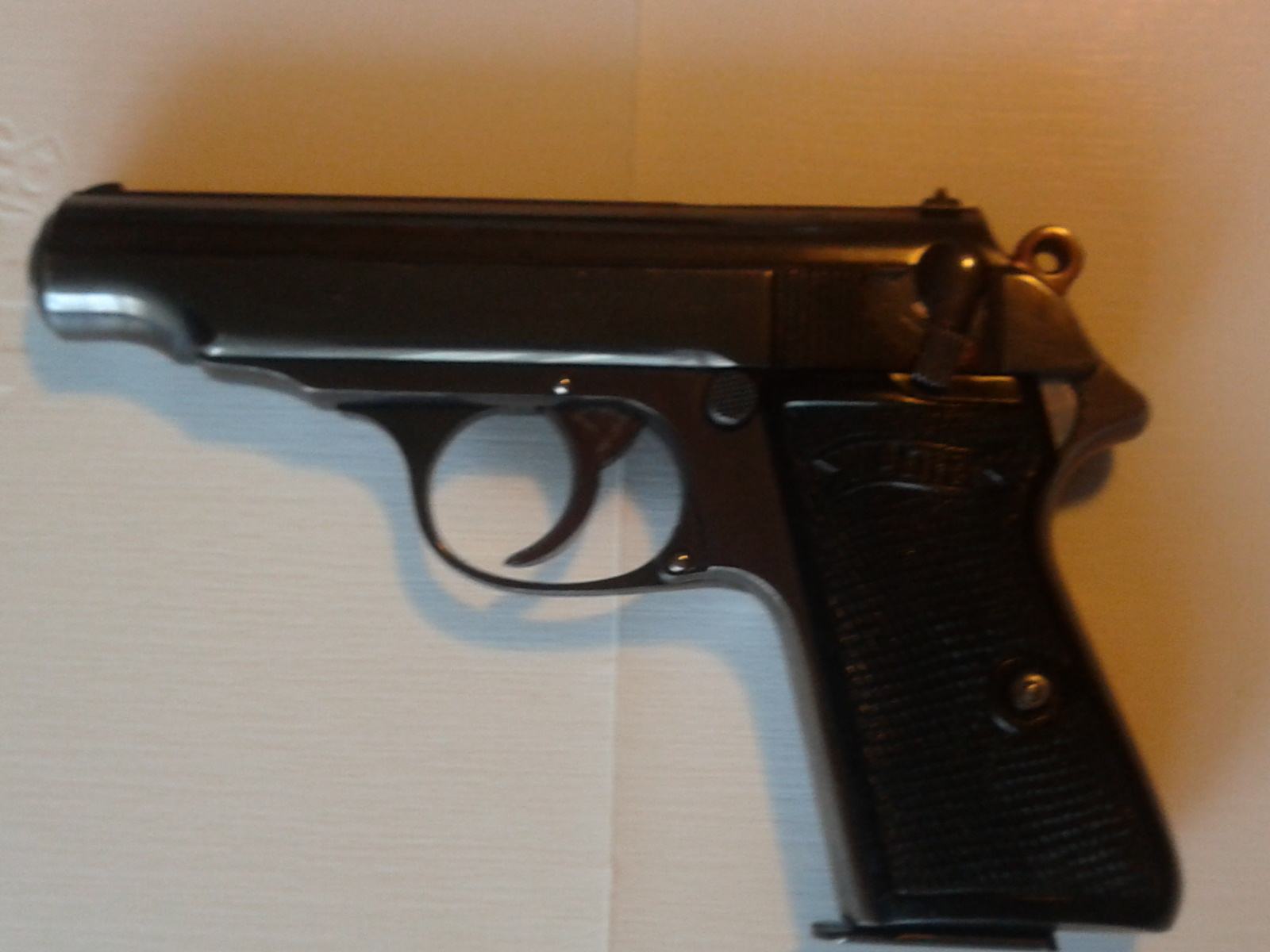 PIŠTOLJ WALTER BROWNING PP CAL. 7.65