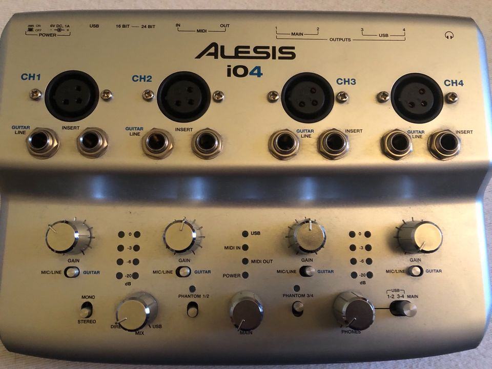 Alesis iO4 Audio Interface