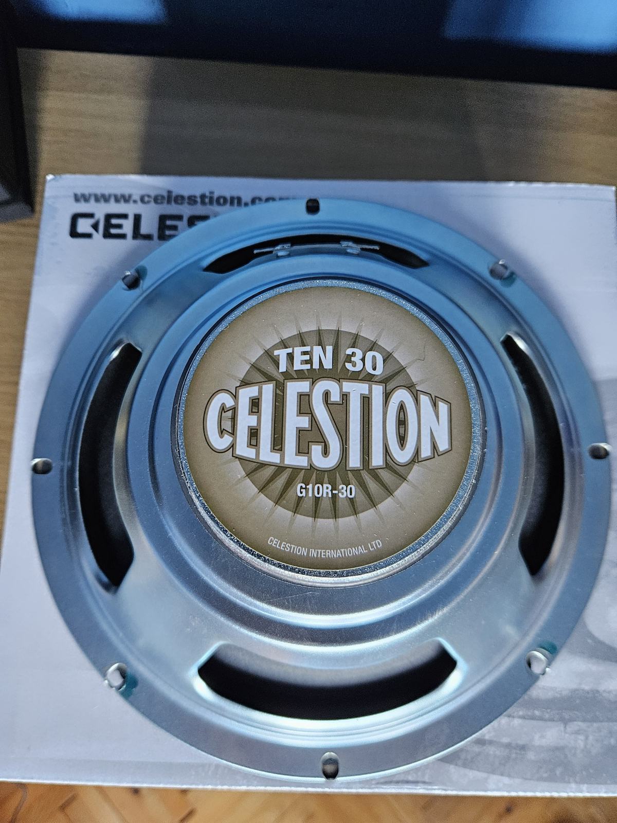 Celestion Ten 30 16 Ohm