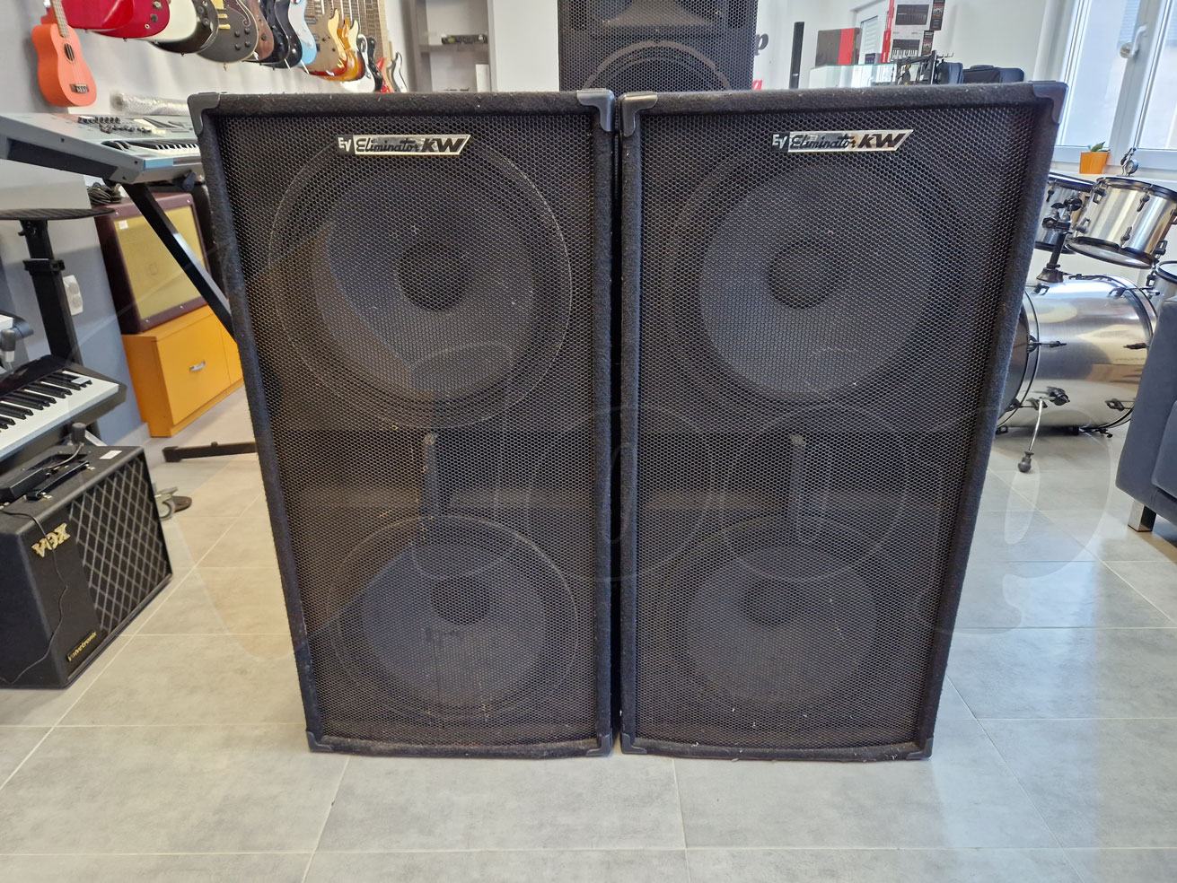 Electro-Voice EV Eliminator KW 2x18 subwooferi (par) (36 rata)