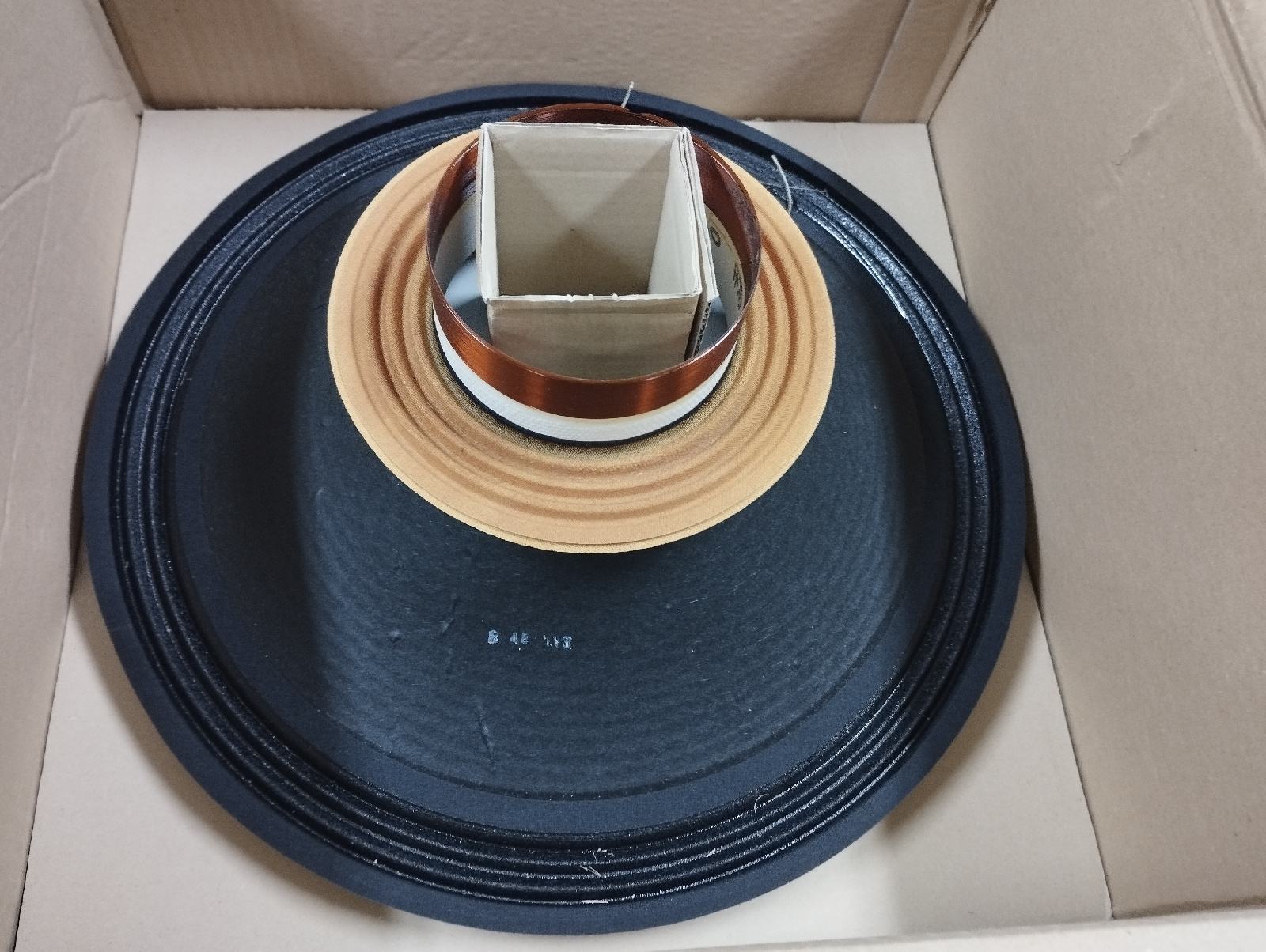 Recone kit RCF LF18N451