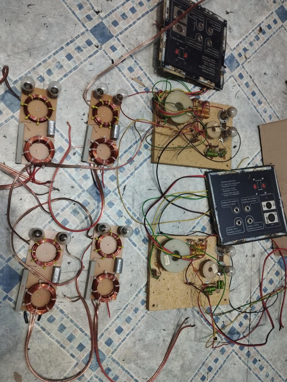 Skretnice za zvučnike 2-way / 3-way Dynacord