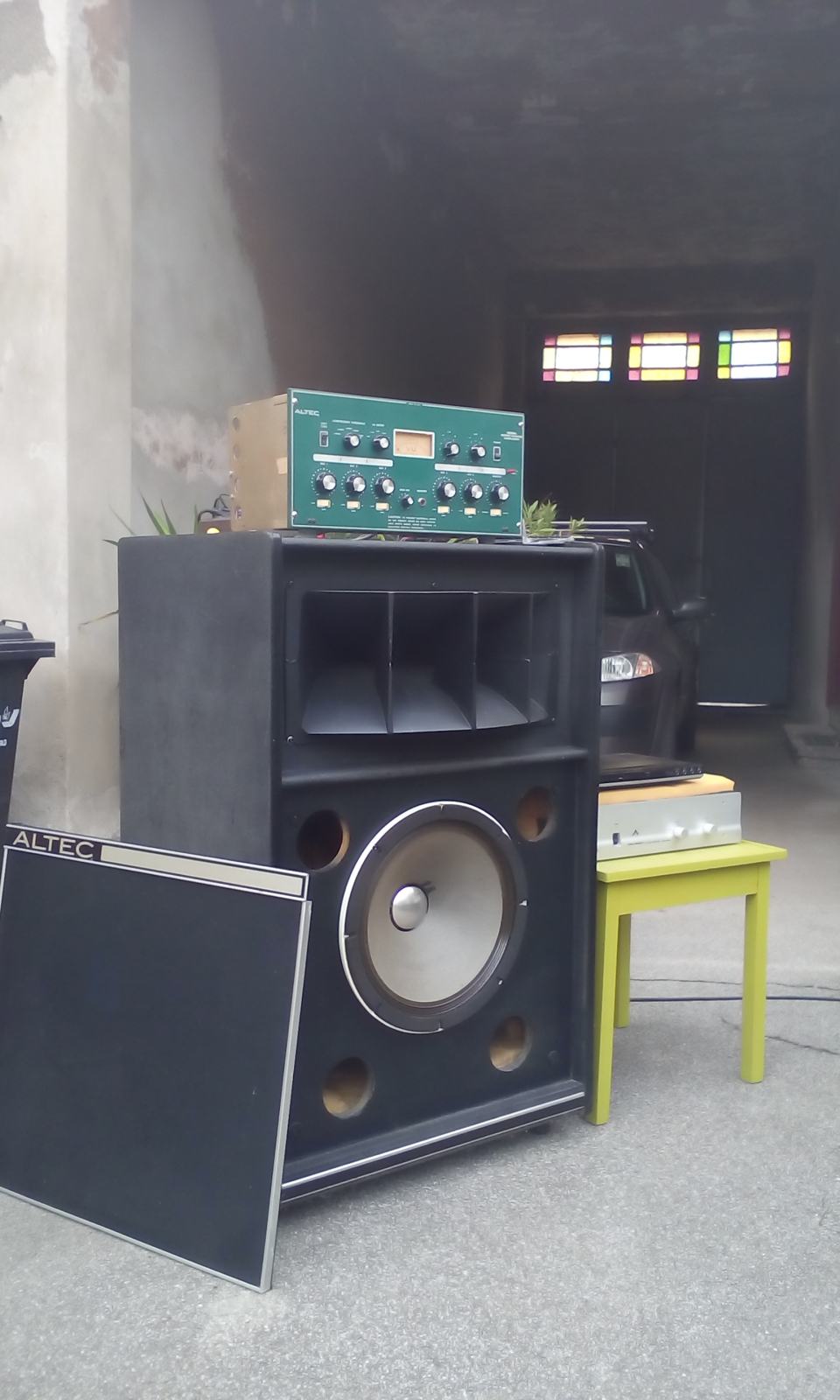 Altec zvučna kutija model 1234