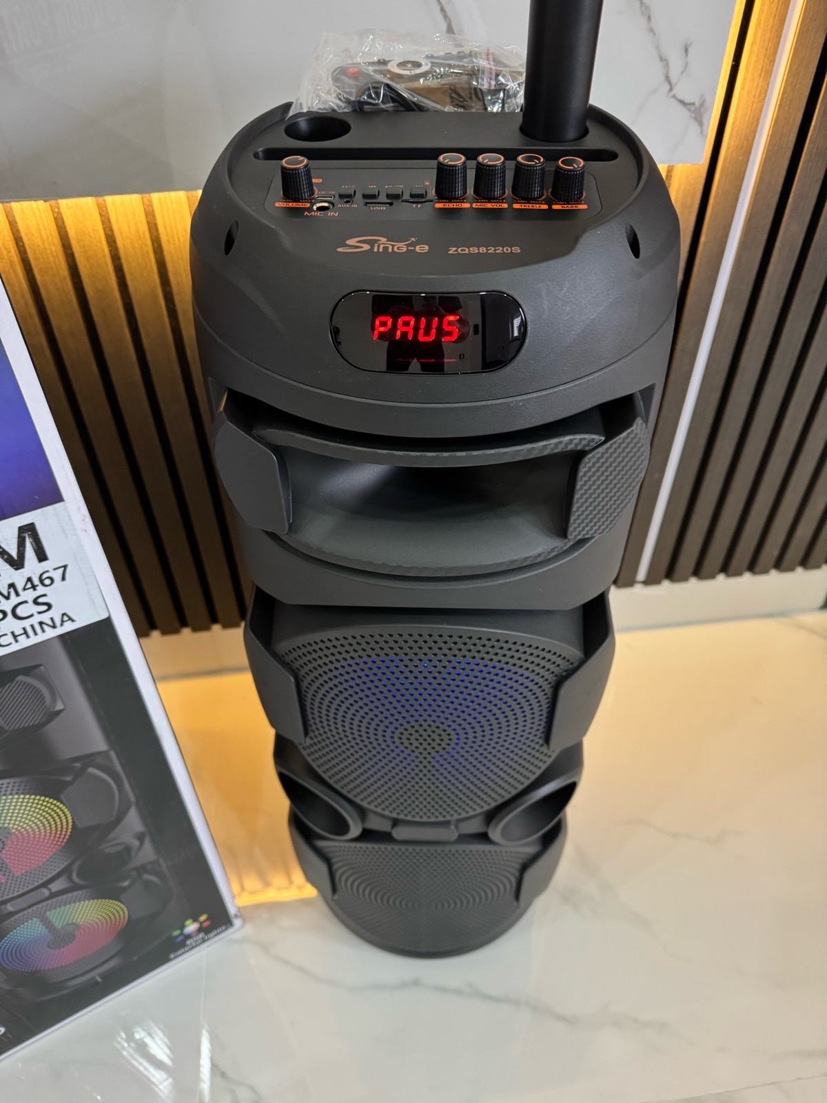 BLUETOOTH ZVUCNIK BEZICNI MIKROFON 2x8 INCHA