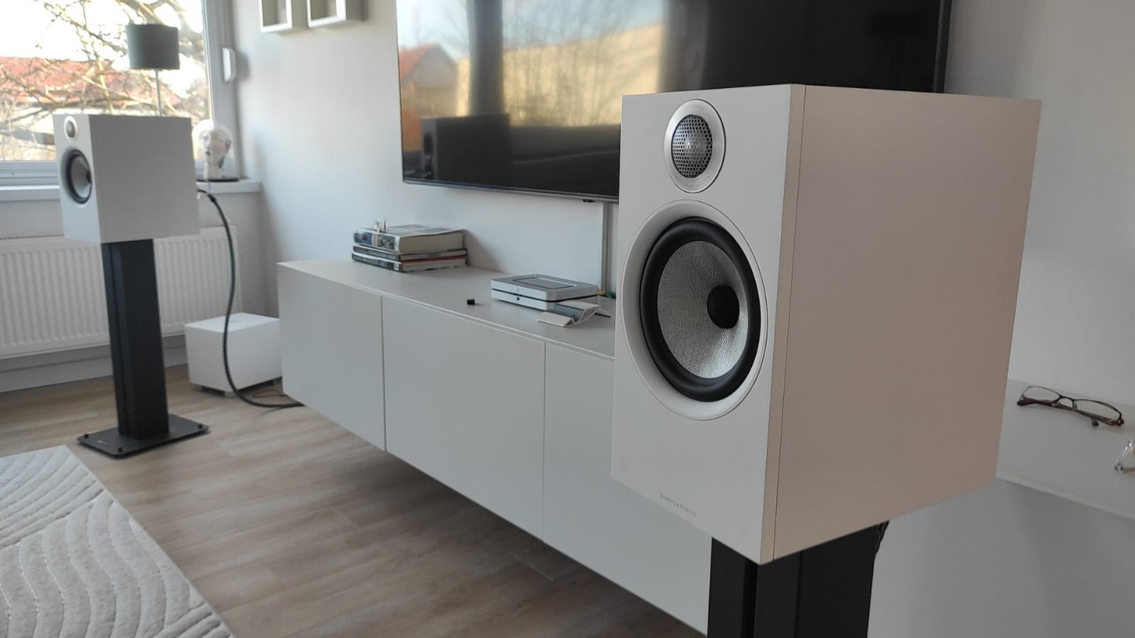 Bowers & Wilkins 606 S2 Anniversary Edition