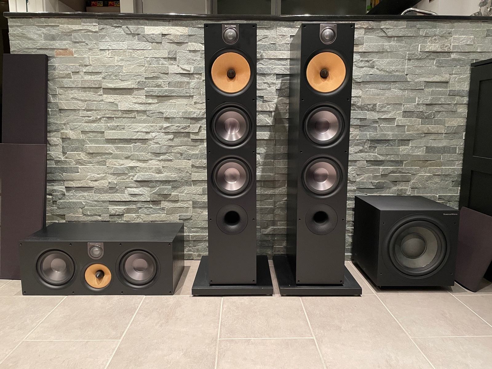 Bowers & Wilkins 3.1 SET Premium zvučnika