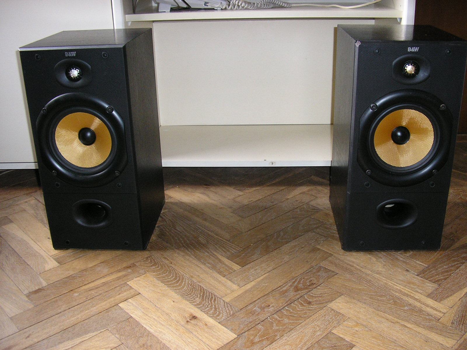 Bowers & Wilkins 602