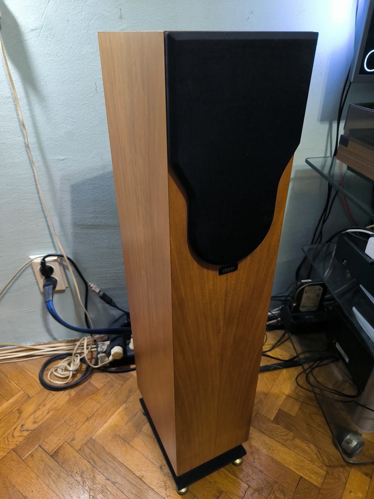 Chario Syntar 100 Tower