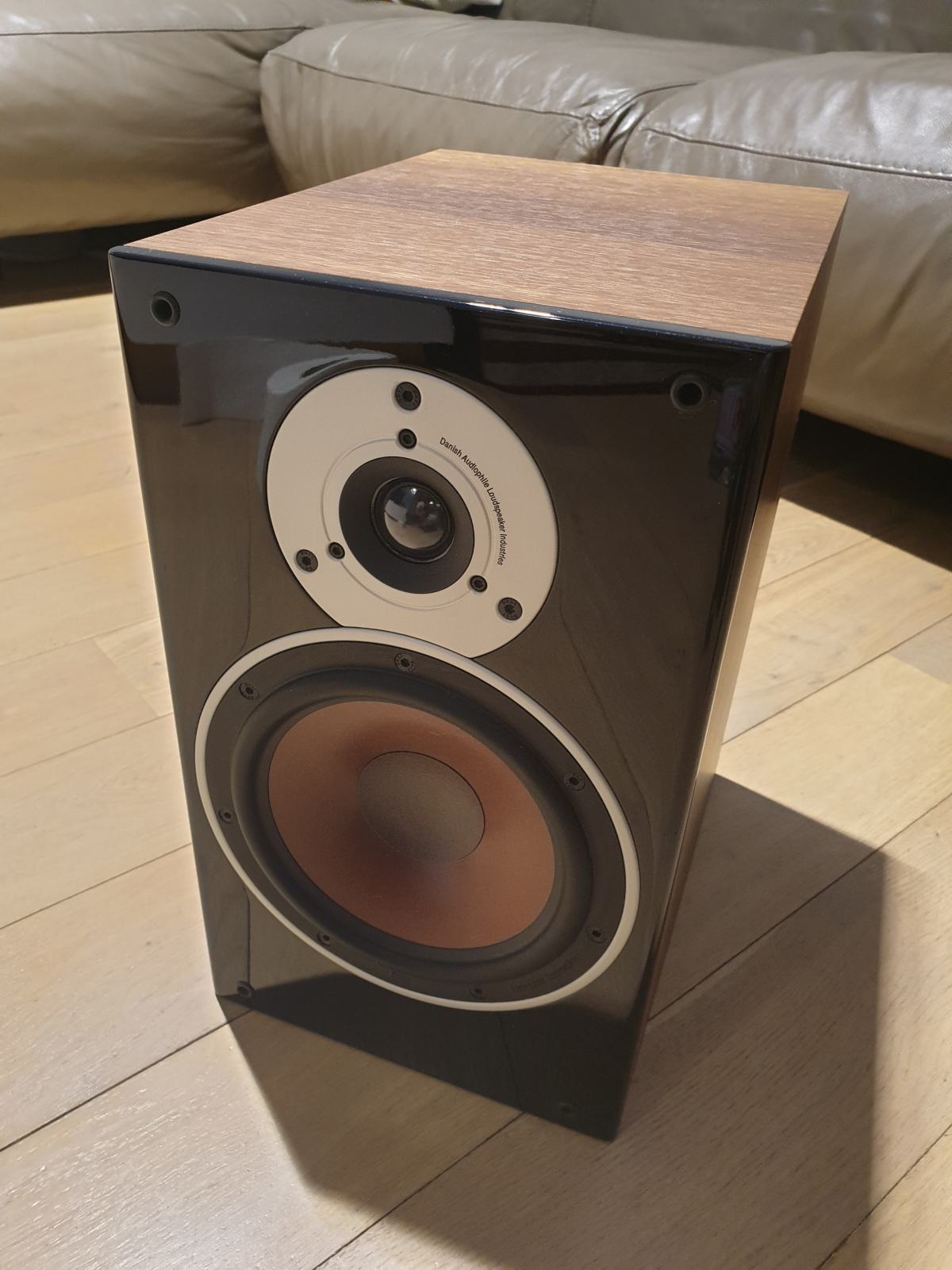 Yamaha RX-V477+Dali Zensor 3