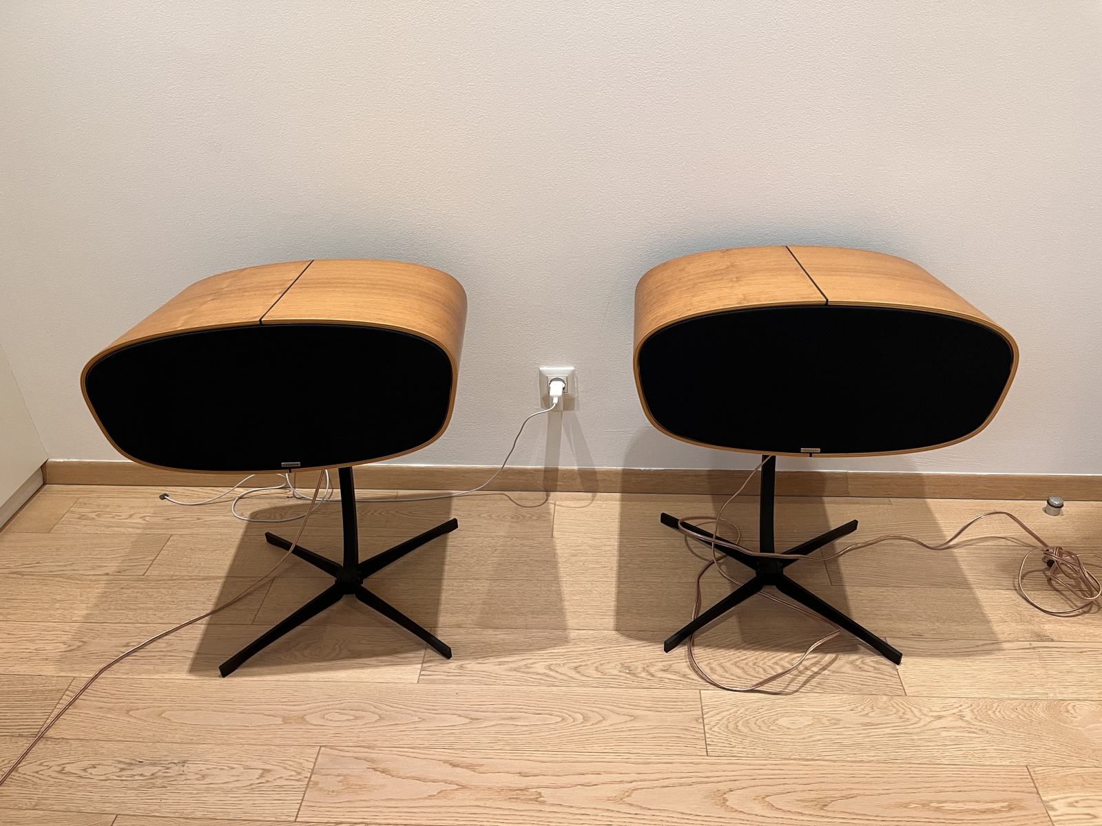 Davone Ray zvučnici