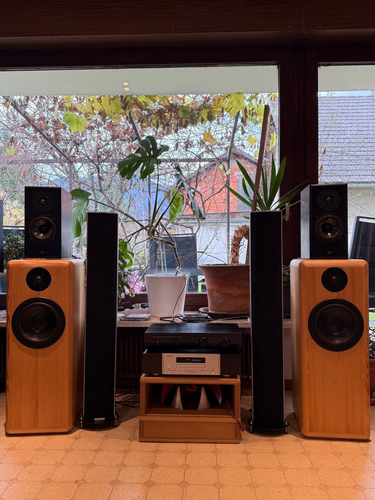 Dynaudio 24W75/D28AF