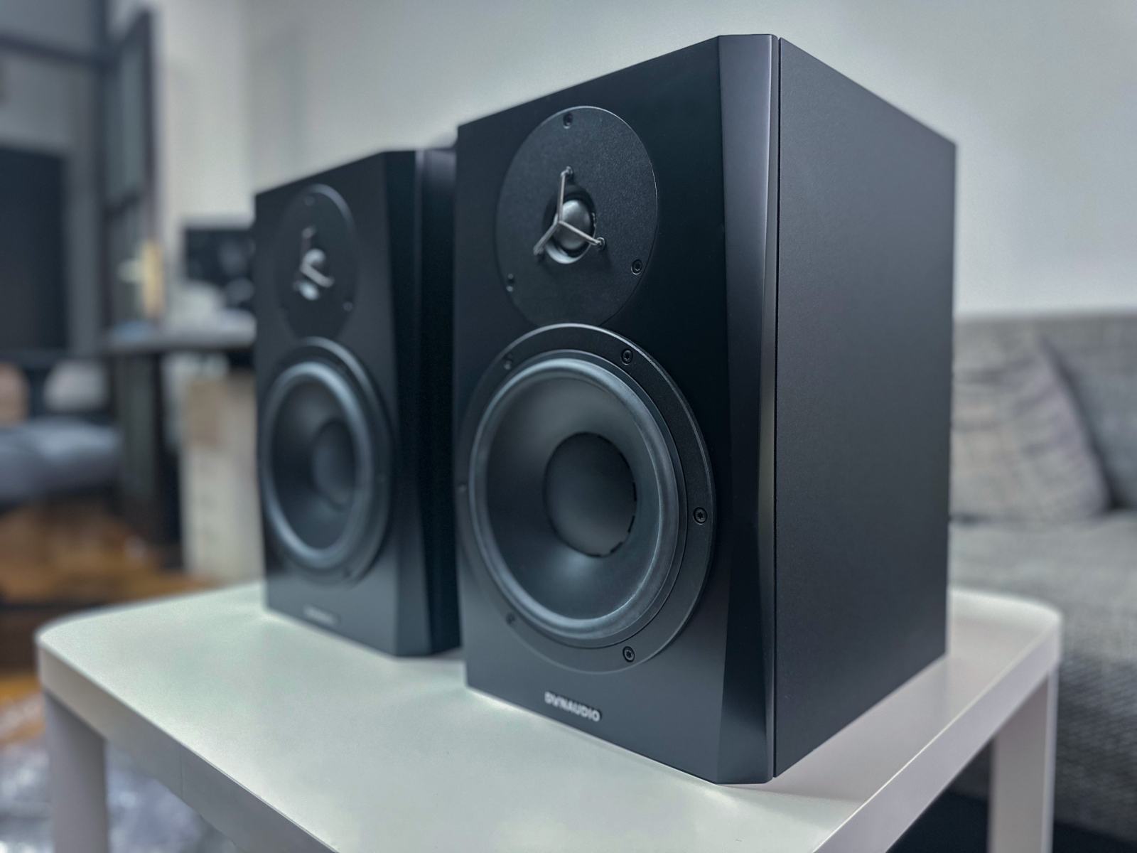 Dynaudio LYD-8 studijski monitori