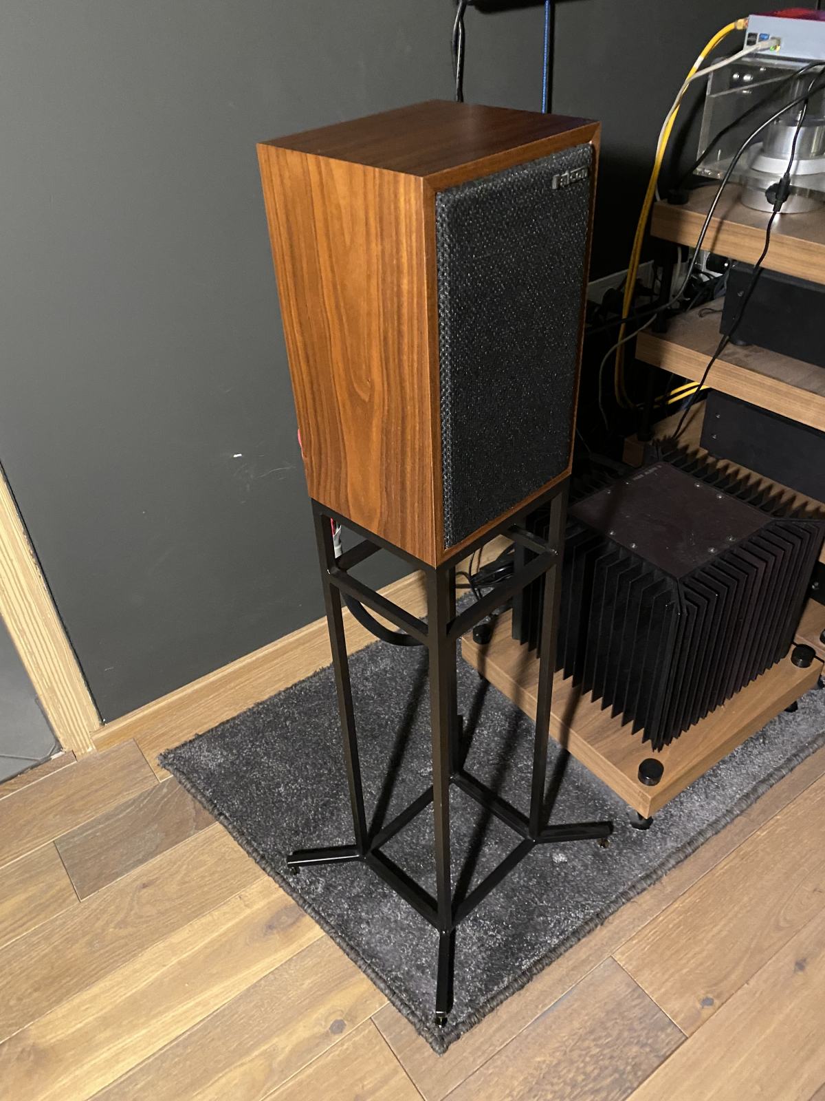 Falcon LS 3/5 (BBC monitors)