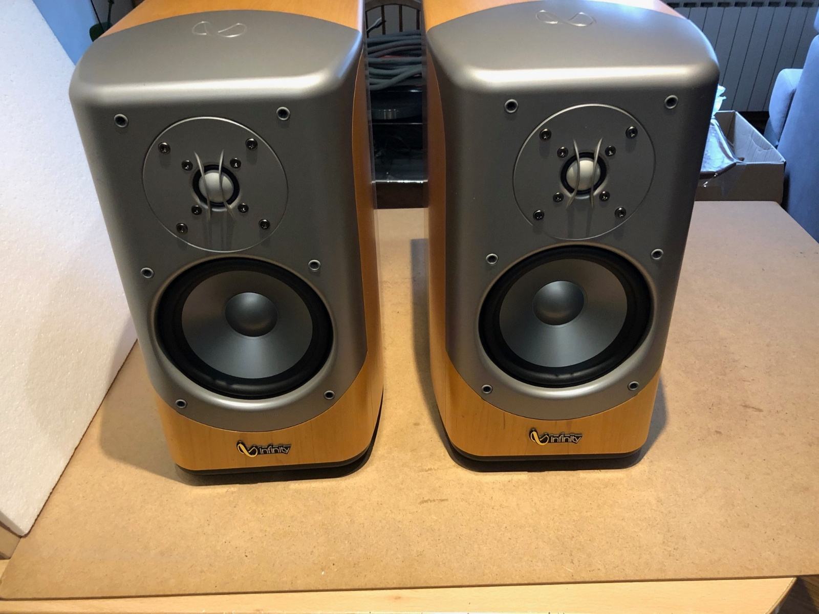 Infinity Kappa 200 zvučnik