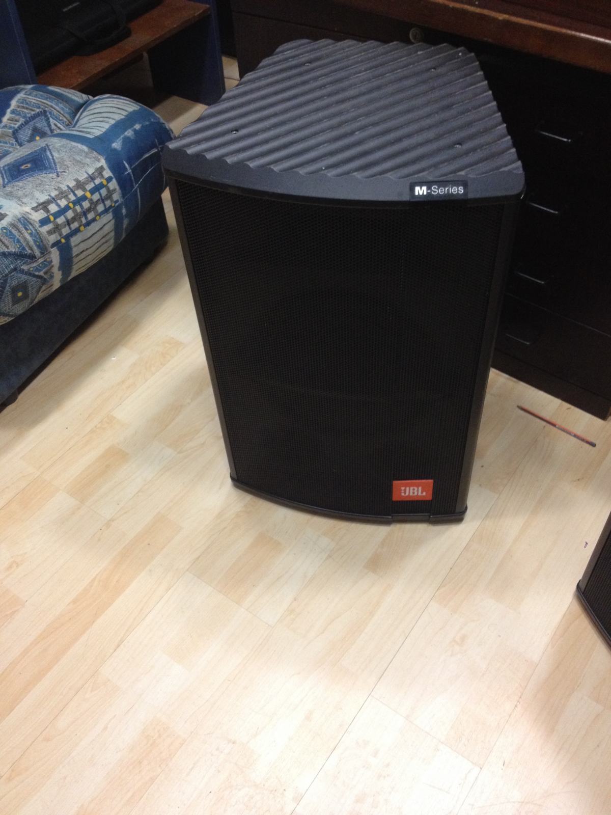 JBL M-Series M330 MK II