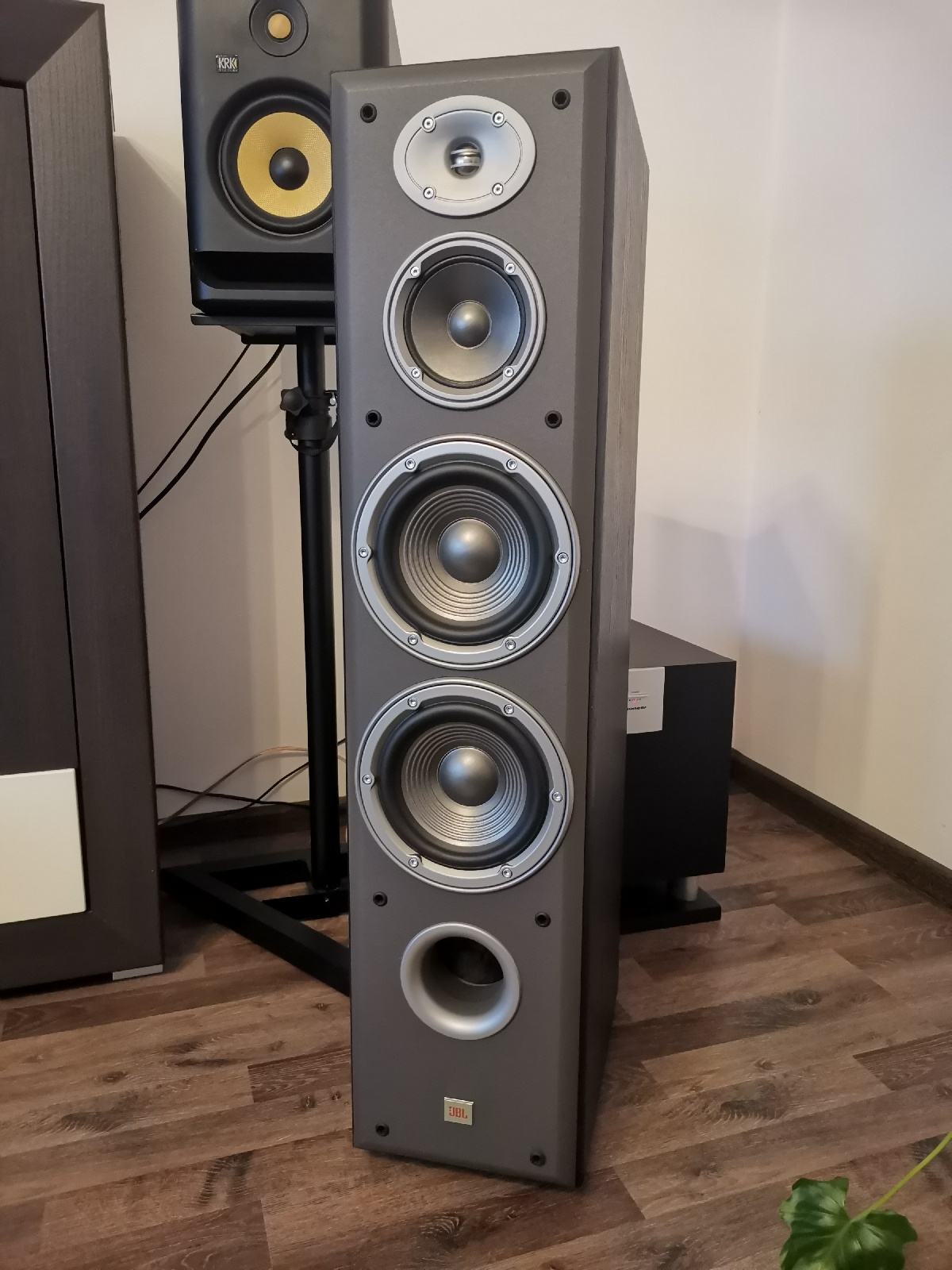 Jbl northridge e80 (par)