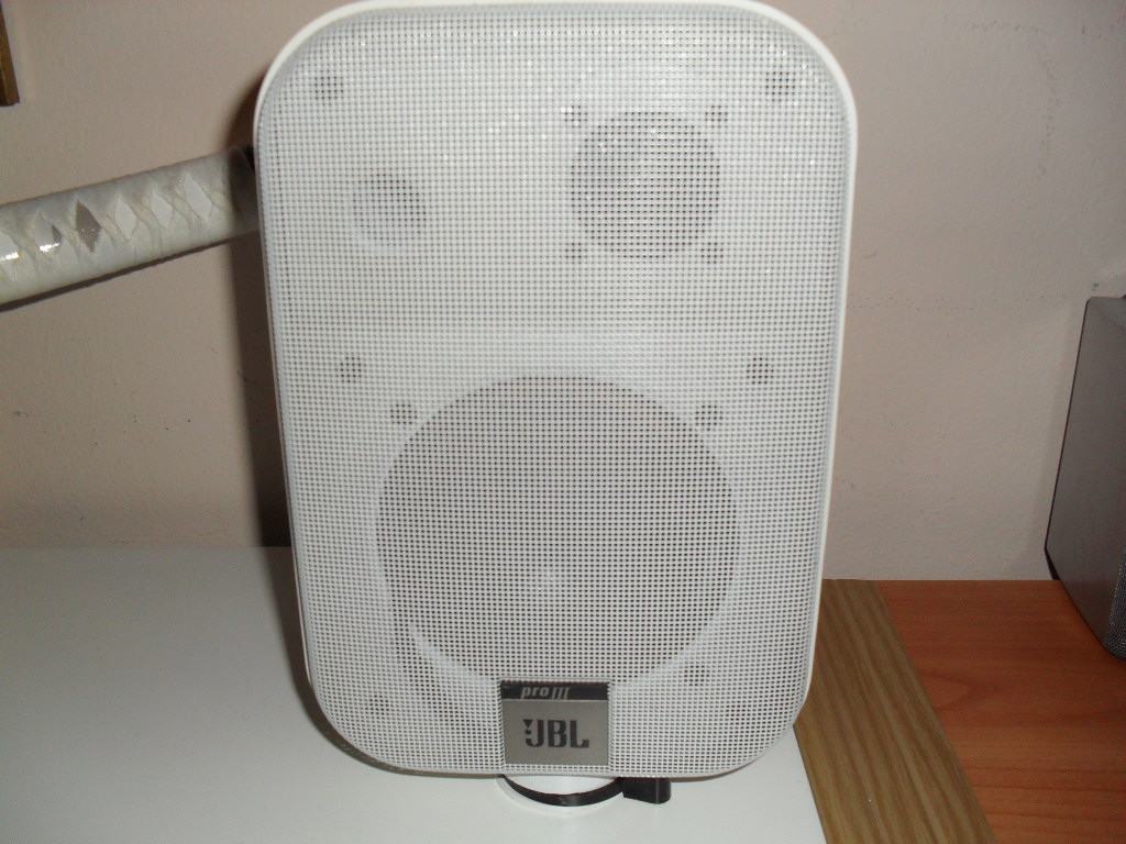 JBL pro 3