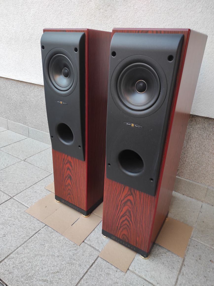 Kef Model One-Two Reference