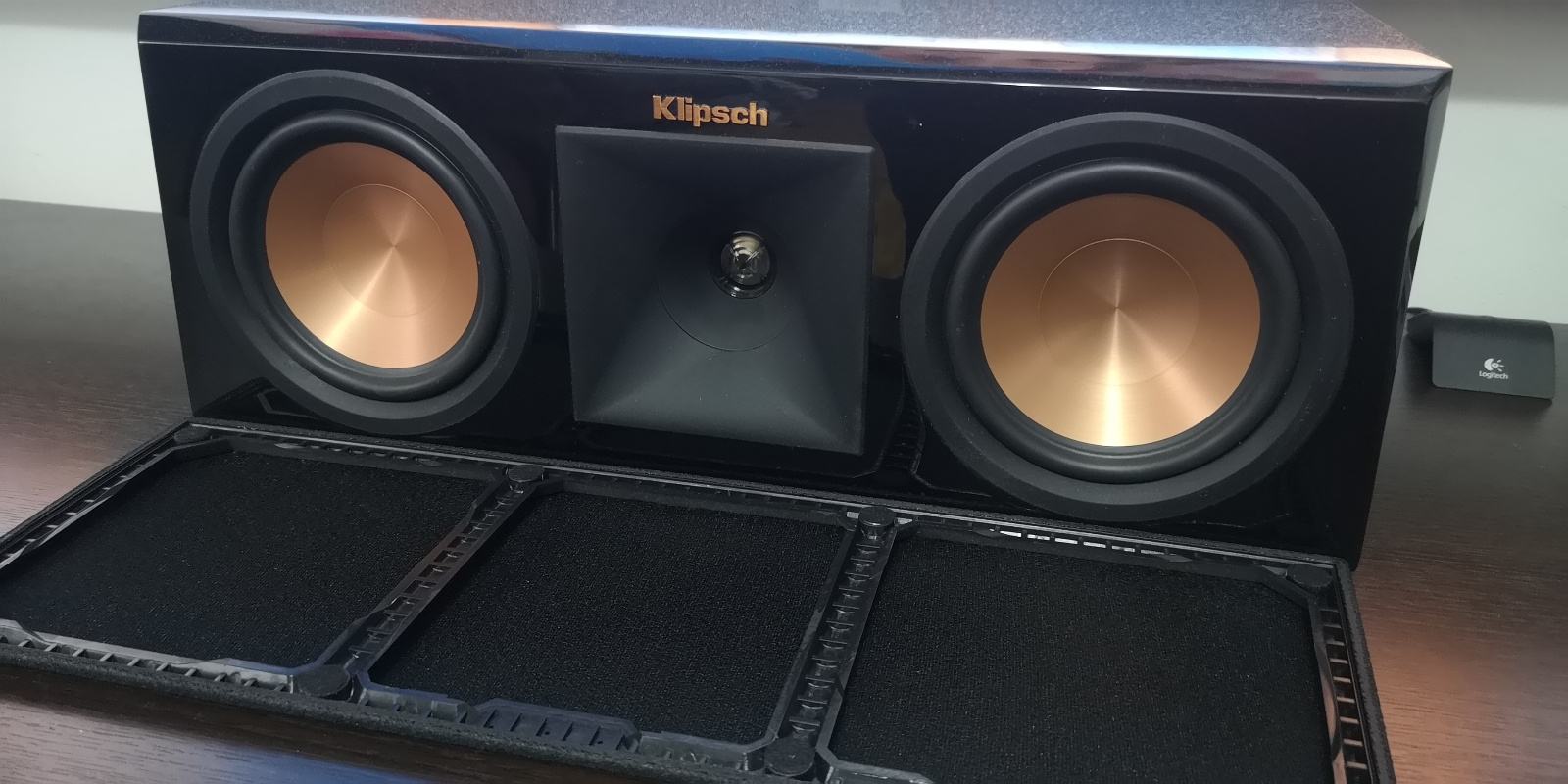 Klipsch rp250c piano gloss black