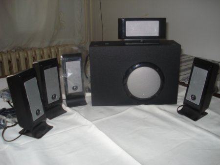 Logitech s500
