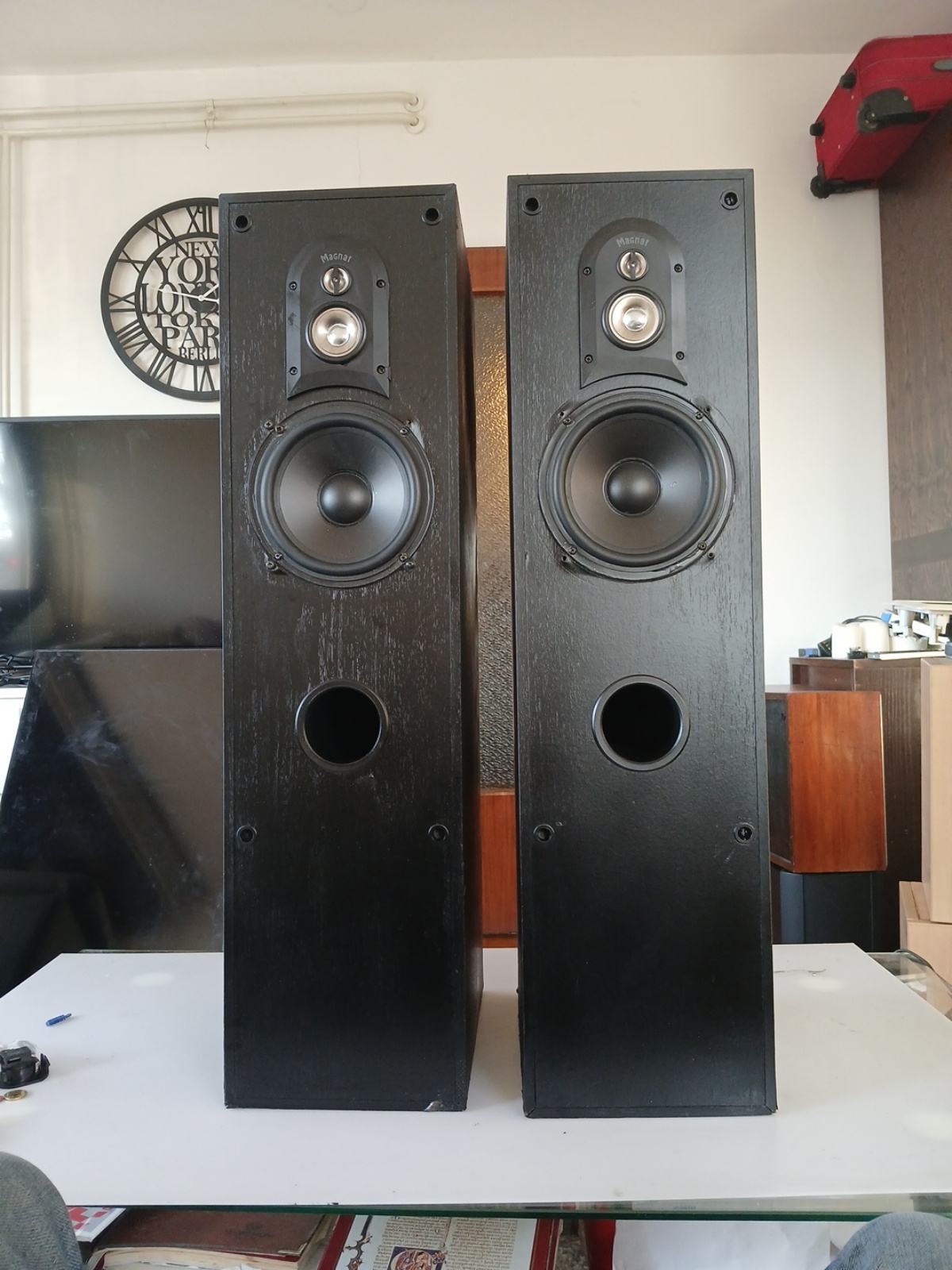 MAGNAT ZVUCNICI 80 W