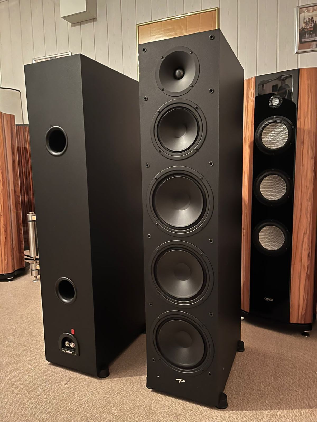 Paradigm Monitor SE 8000F samostojeći zvučnici