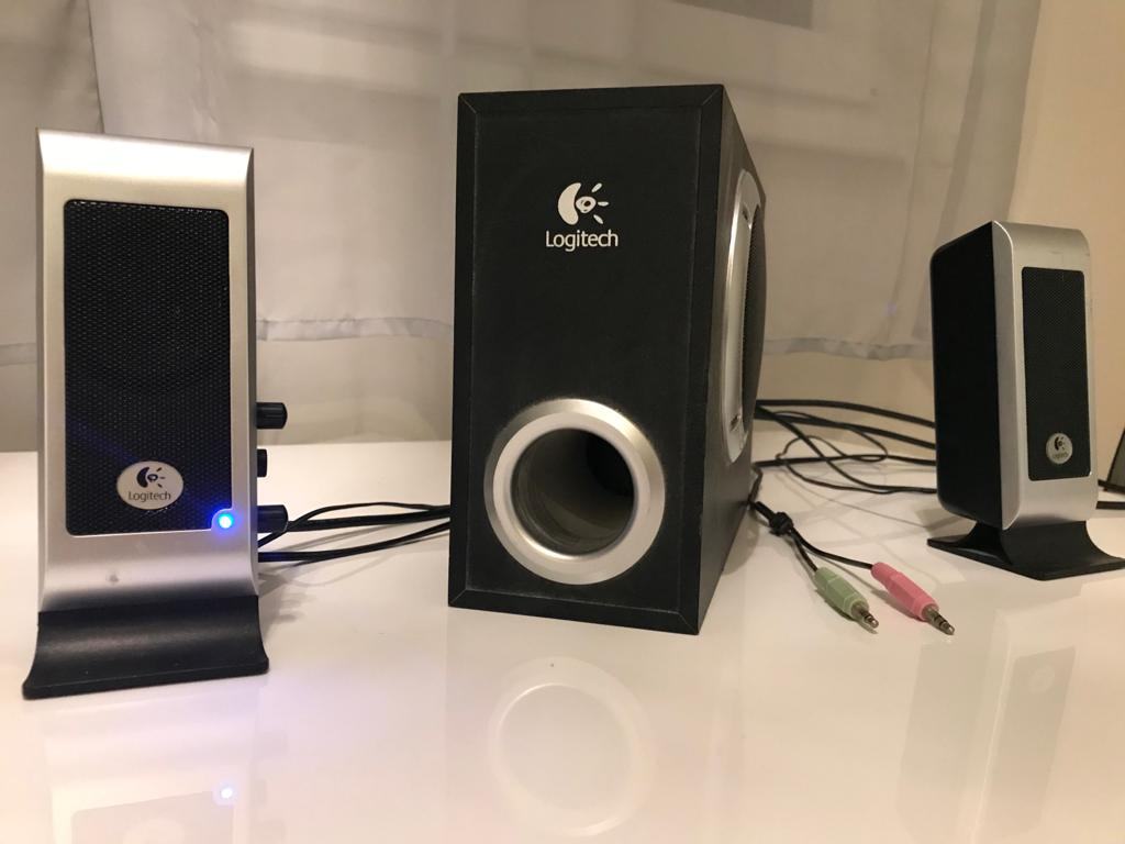 Prodajem Logitec S200 30W 2.1 zvučnike sa subwooferom