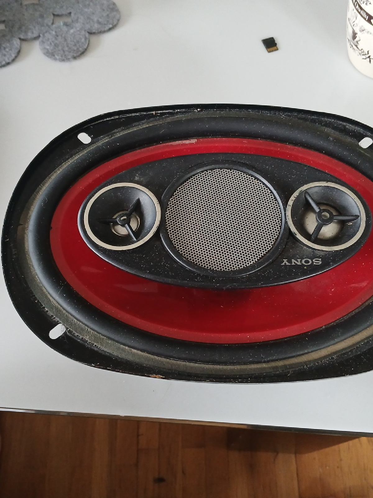SONY AUTO ZVUCNICI 240 W 6 * 9 INCHA