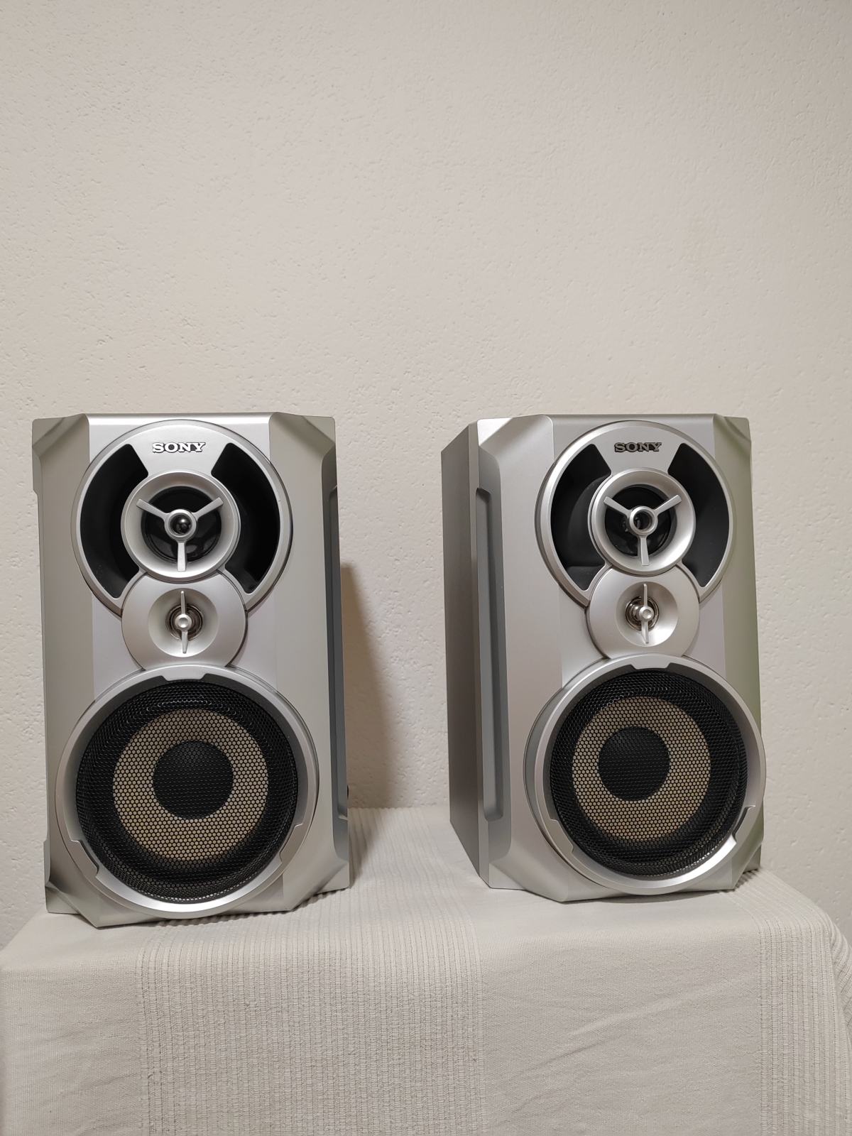 Sony SS-RG 110