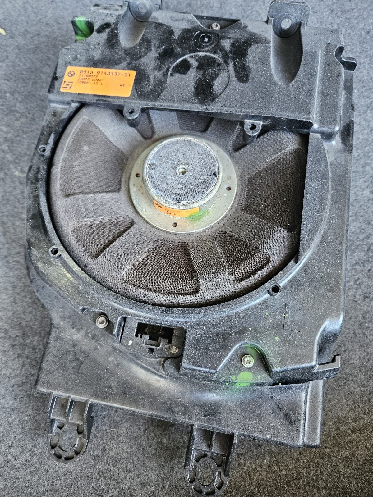 Woofer Bmw E65 Logic 7