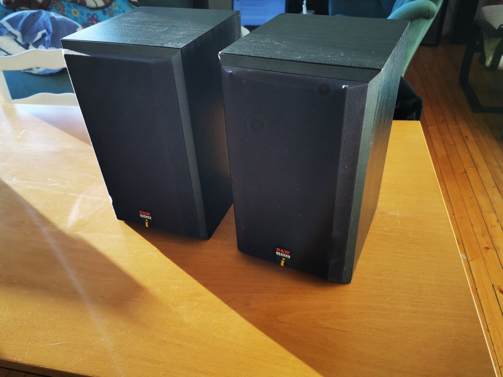 Zvučnici Bowers & Wilkins DM 600